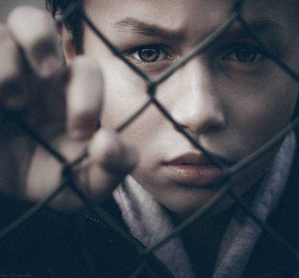 13 Signs Of A Toxic Parent and How They Damage Their Children