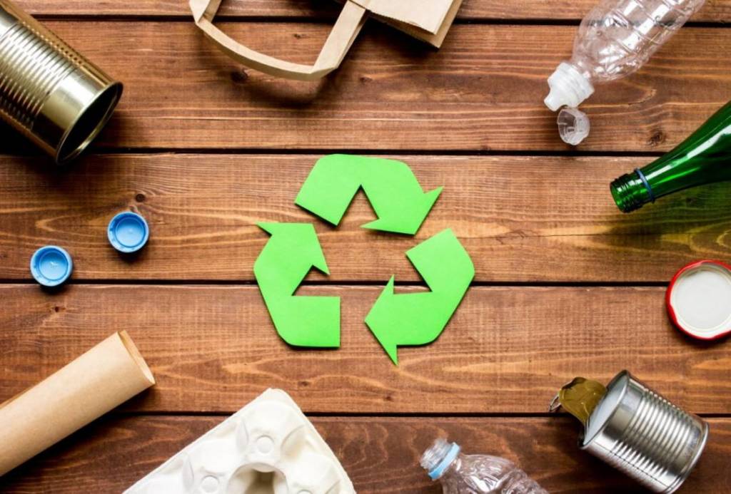 Recycling And Conservation - The Pros And Cons